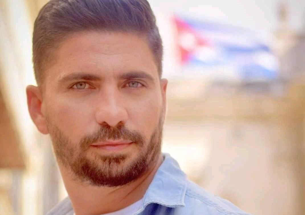 Alejandro Cuervo se Despide de un Brillante 2023 - CubaActores