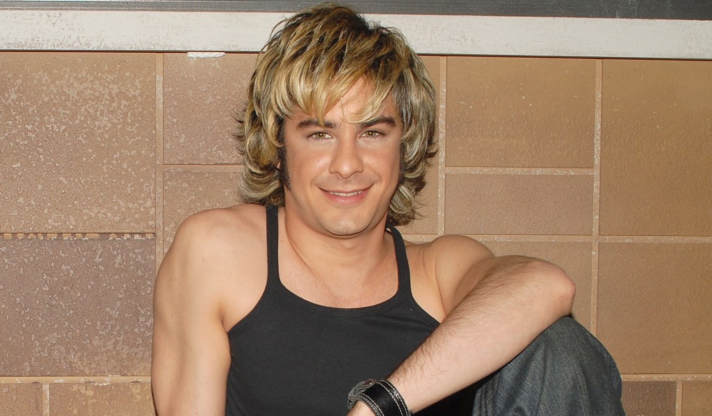 Roberto San Martín, el actor cubano de series españolas - CubaActores